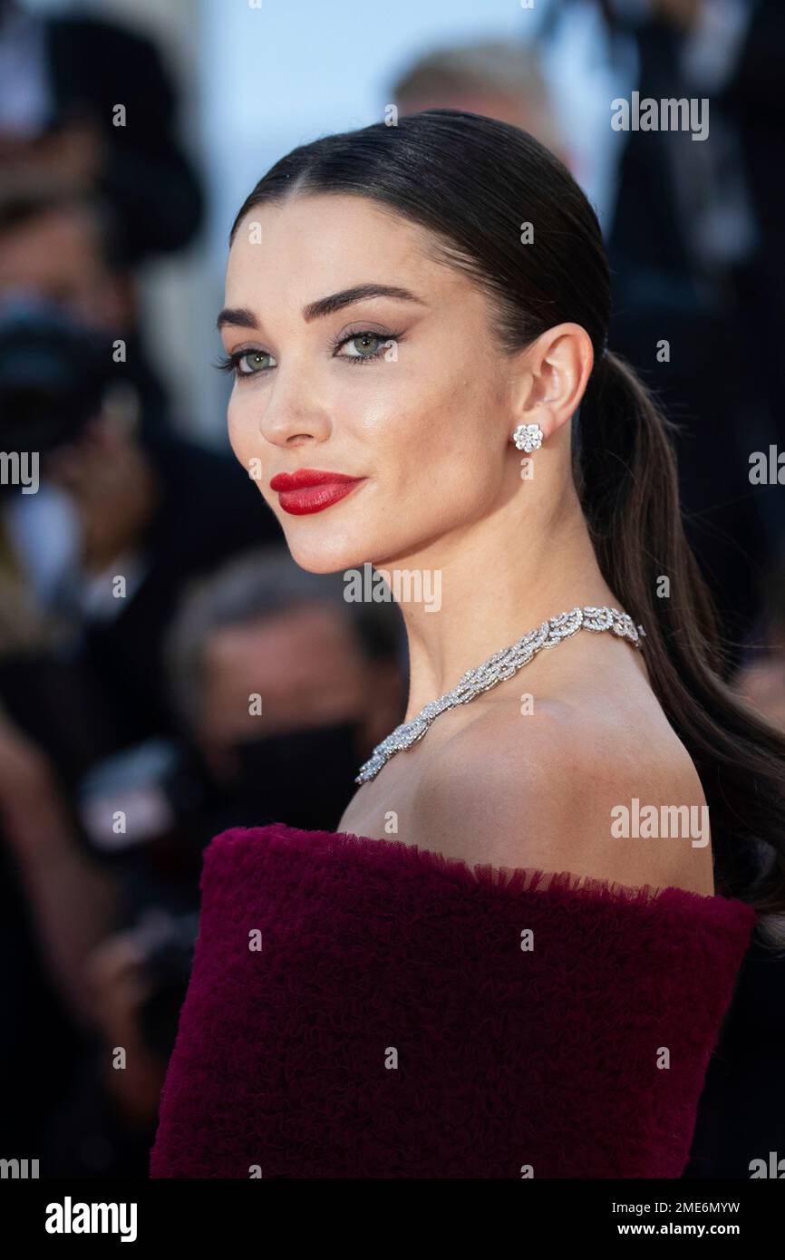Amy Jackson poses for photographers upon arrival at the premiere of the ...