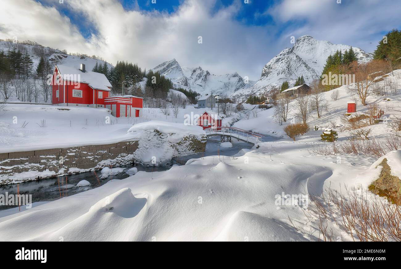 Astonishing morning scenery of Norwegian Nusfjord village. Popular ...