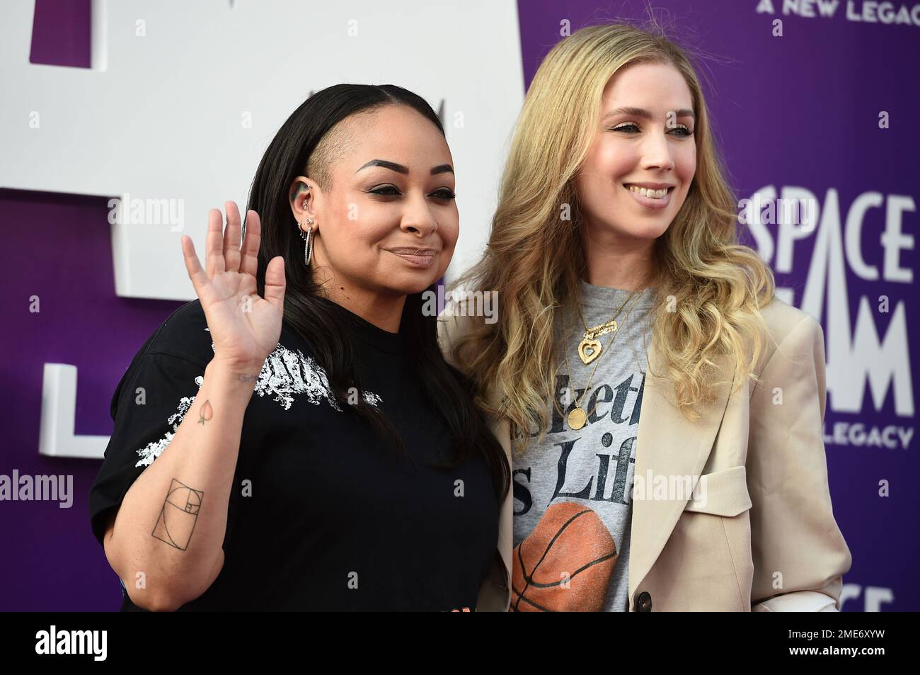 Raven-Symone Pearman Maday and Miranda Pearman Maday arrive at the ...