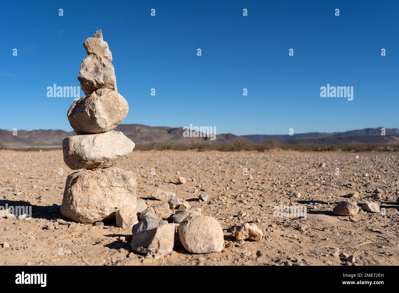 Ground stability hi-res stock photography and images - Alamy