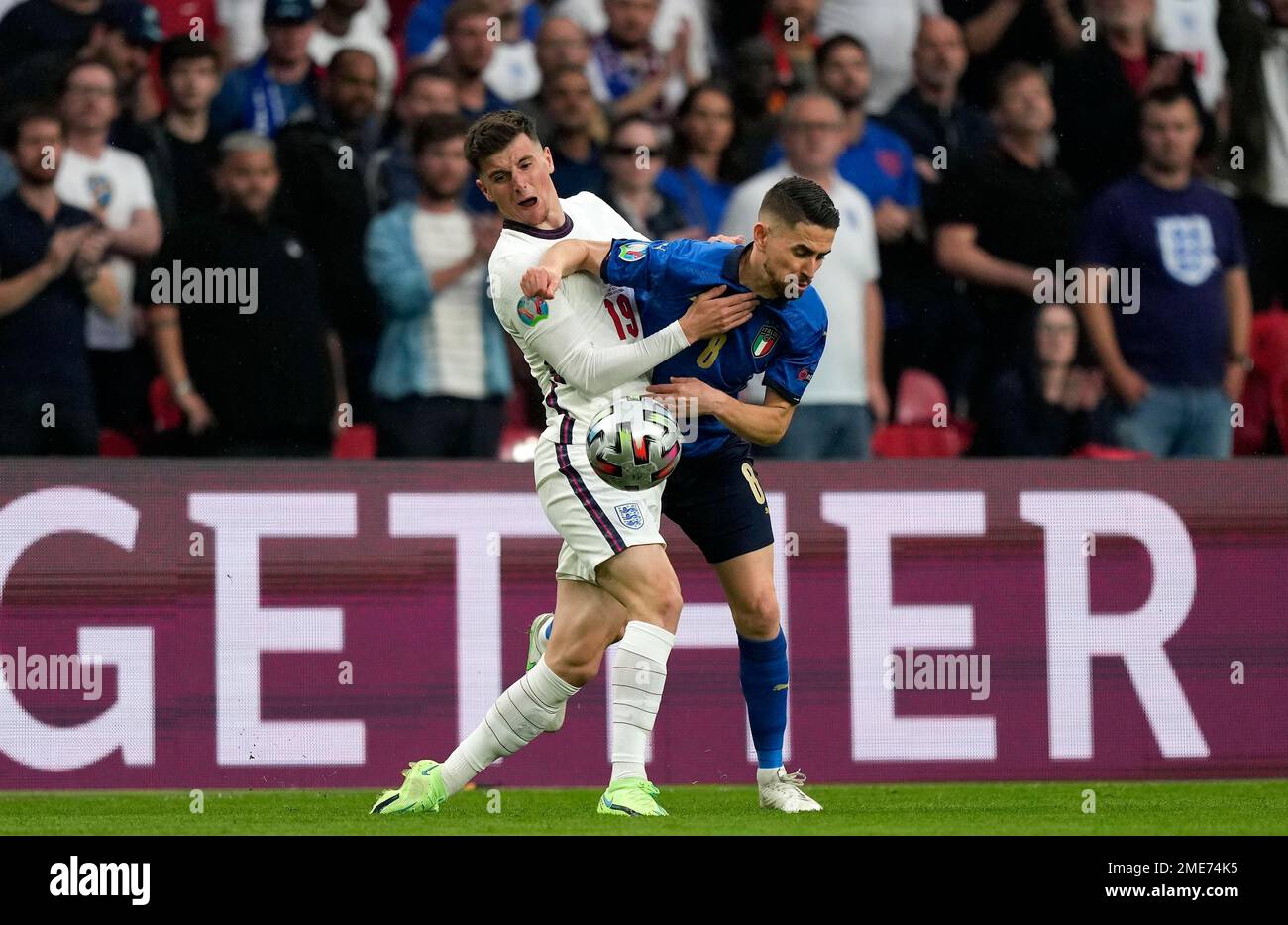 England's Mason Mount, left, and Italy's Jorginho challenge for the ...