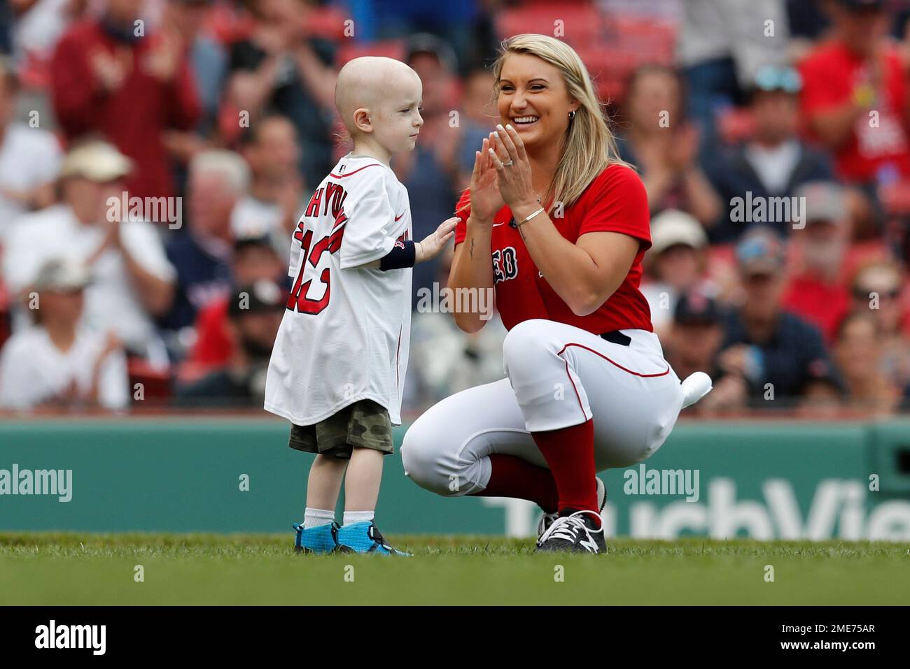 5-year-old cancer patient Quinn Waters, know as The Might Quinn, gets ...
