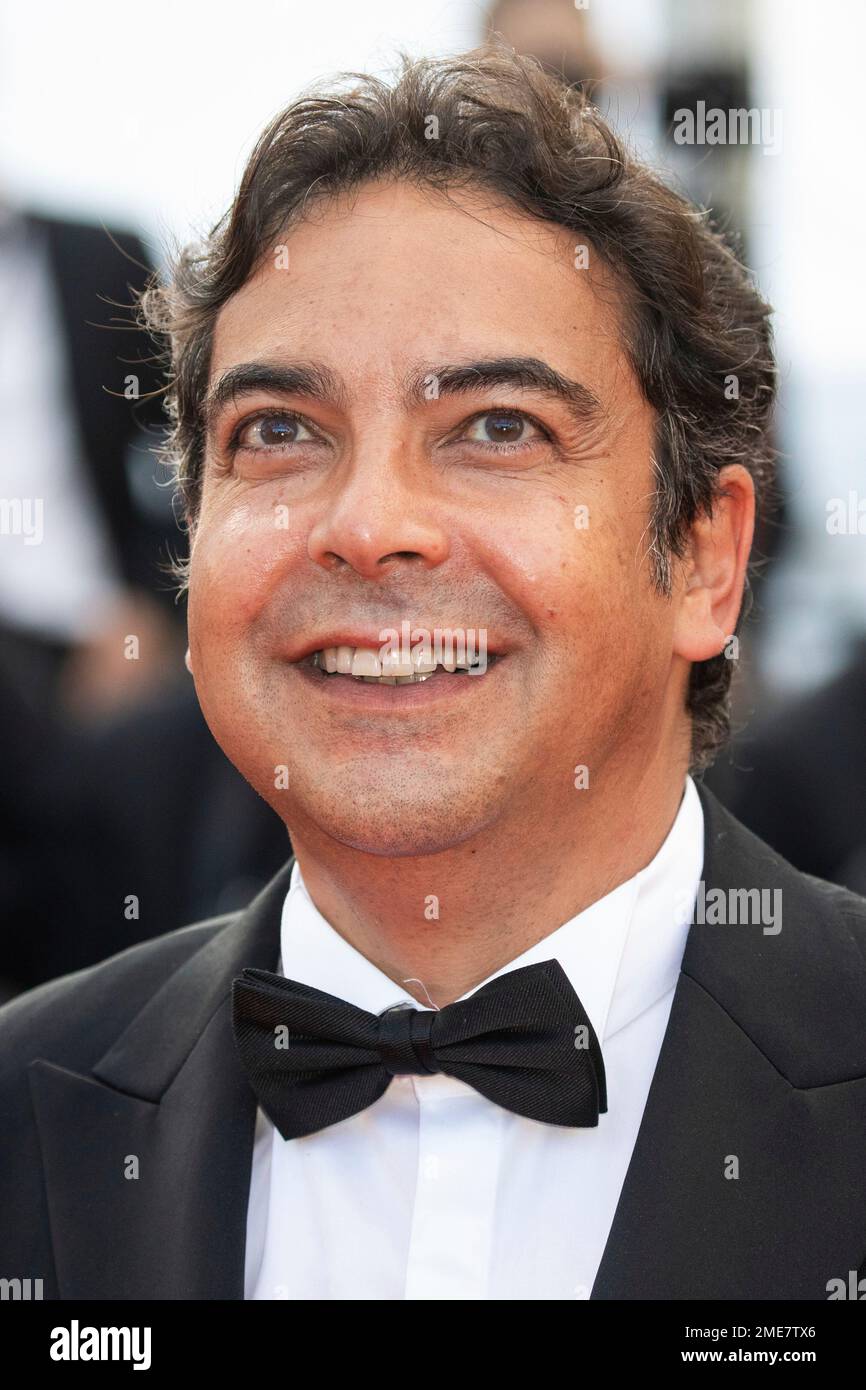 Patrick Cohen poses for photographers upon arrival at the premiere of ...