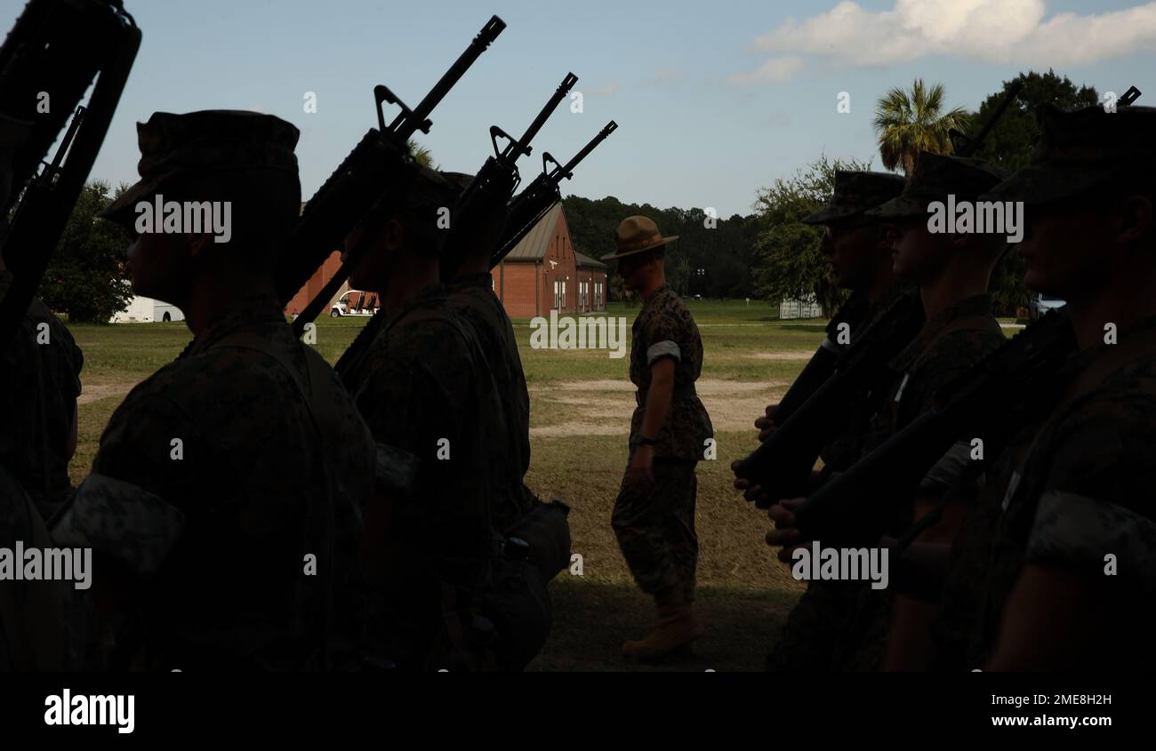 Recruits with India Company, 3rd Recruit Training Battalion, march to ...