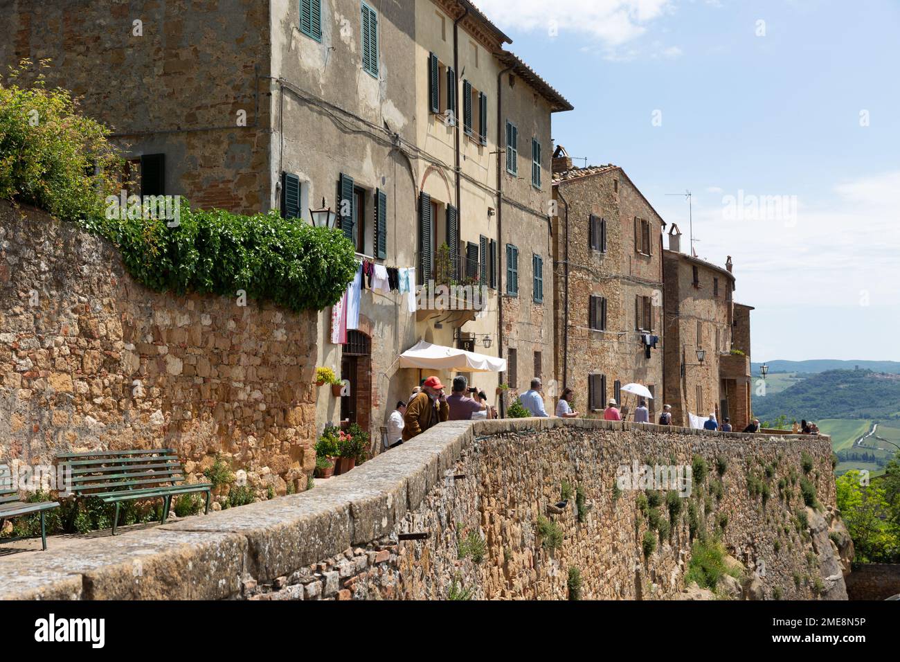 Tuscany, italy, people walking hi-res stock photography and images - Alamy