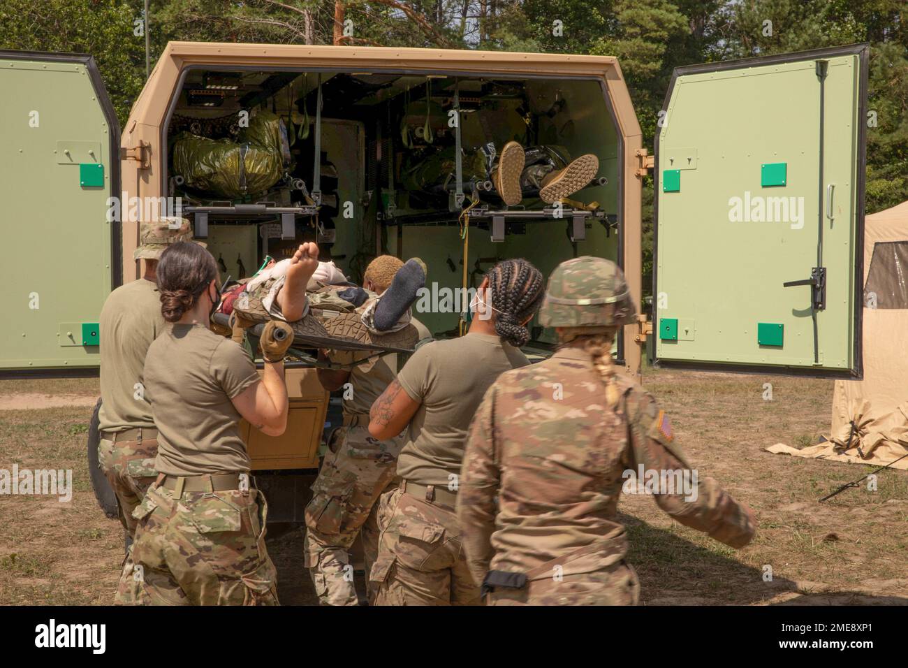 U.S. Army soldiers of the 146th Multifunctional Medical Battalion ...