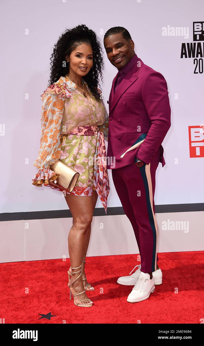 Kirk Franklin, right, and Tammy Collins arrive at the BET Awards on ...