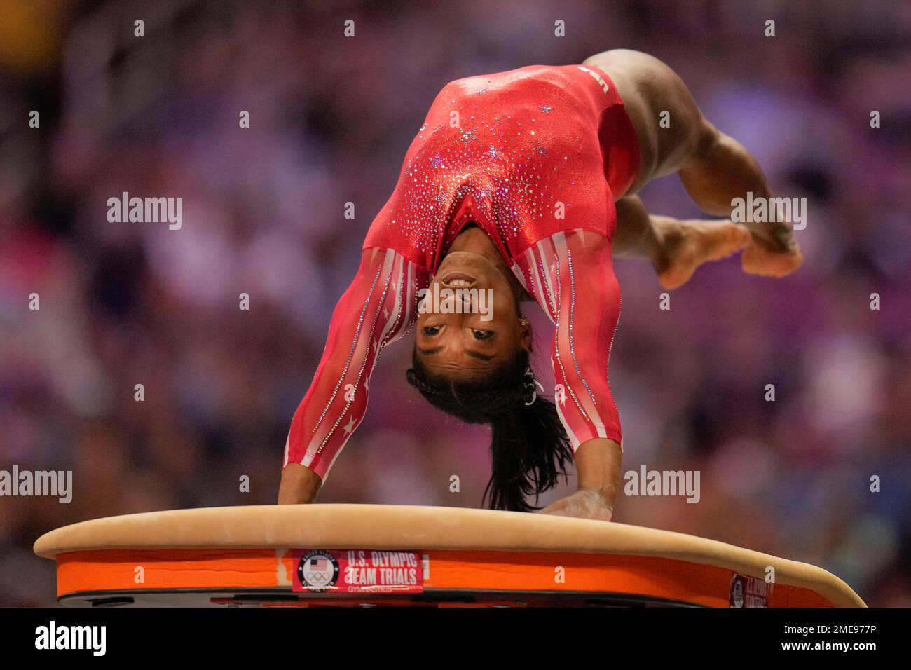 Simone Biles competes on the vault during the women's U.S. Olympic ...