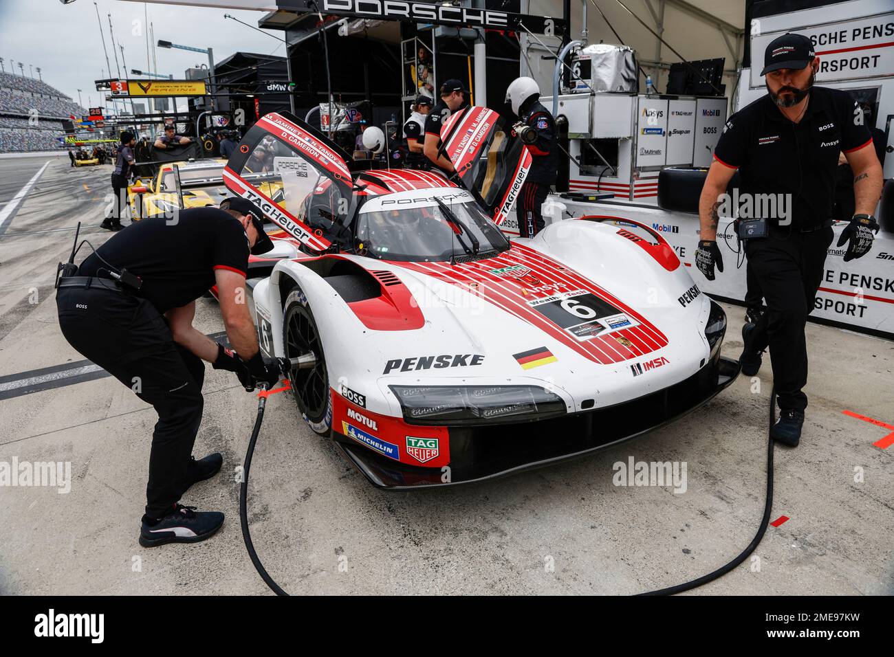 Daytona, Vereinigte Staaten. 21st Jan, 2023. Porsche 963, Porsche ...