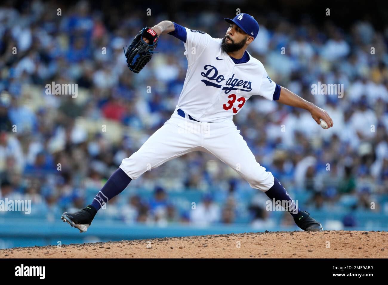 Los Angeles Dodgers relief pitcher David Price throws to a Chicago Cubs ...