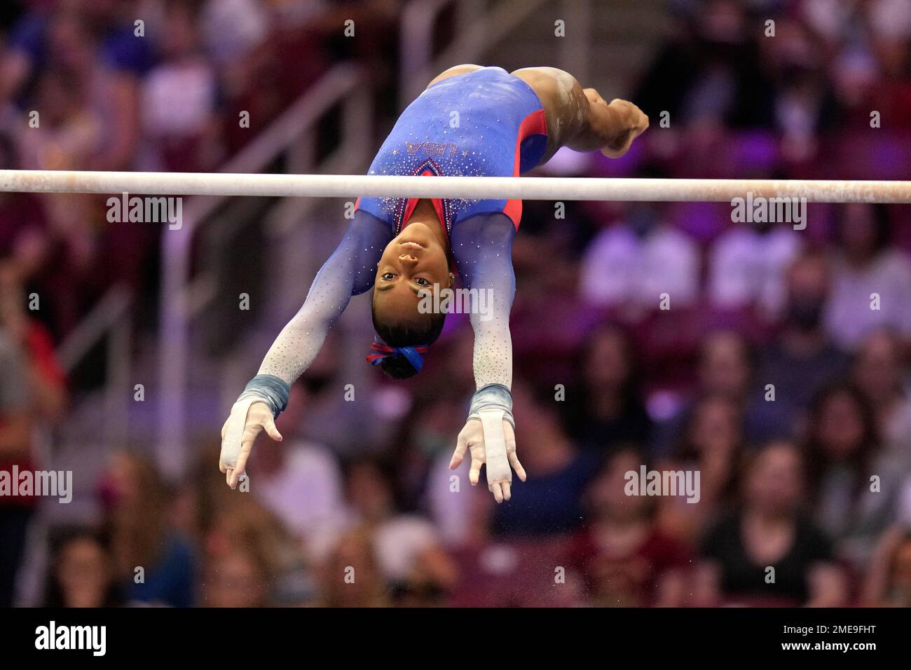 Zoe Miller competes on the uneven bars during the women's U.S. Olympic ...