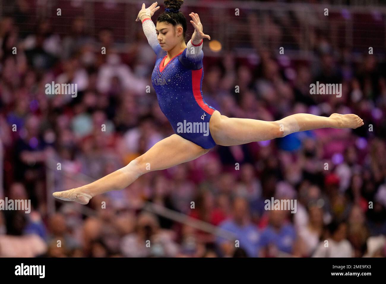 Kayla DiCello competes on the beam during the women's U.S. Olympic ...