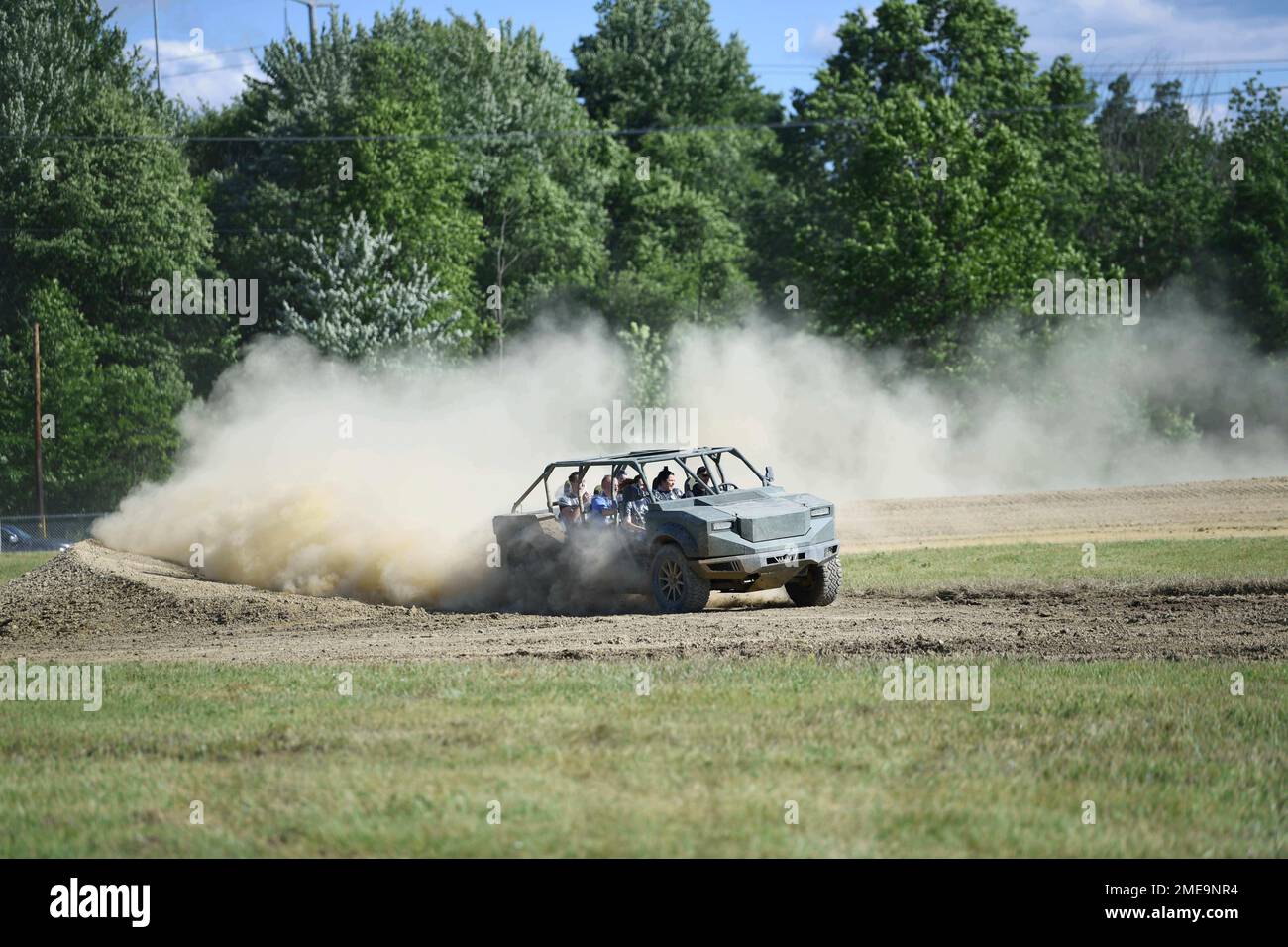 A Lordstown Motors military prototype drives on a off-road test course ...