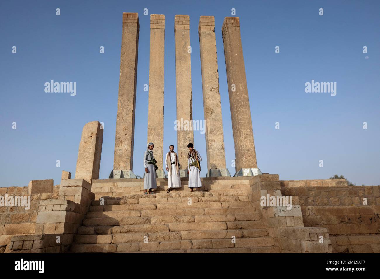 Armed men allied to Yemen's internationally recognized government pose ...
