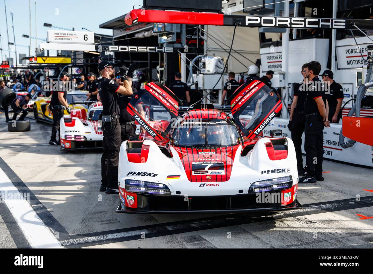Daytona, Vereinigte Staaten. 20th Jan, 2023. Porsche 963, Porsche Penske Motorsport (#7), Felipe ...