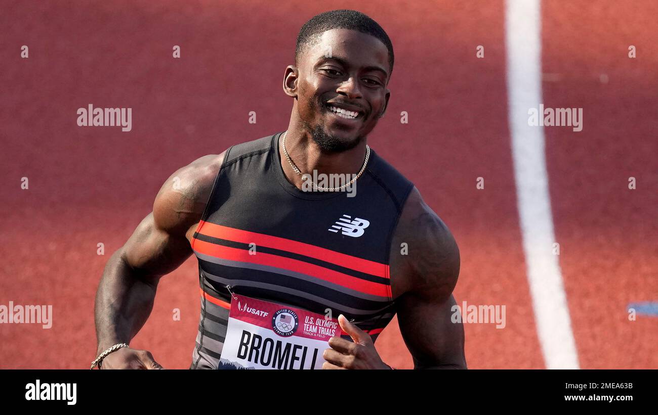 Trayvon Bromell wins the second heat of the men's 100-meter run at the ...