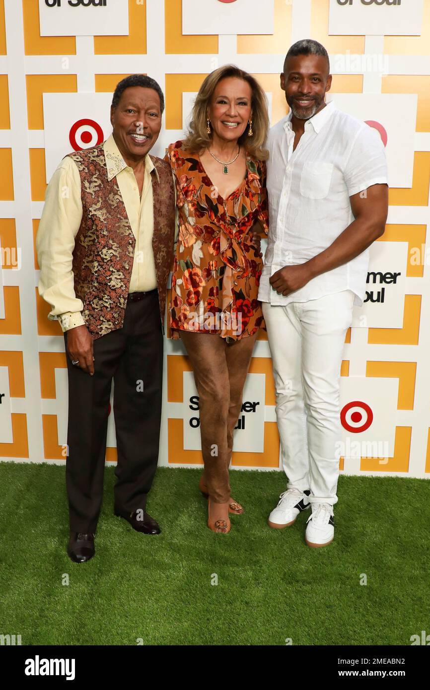 Billy Davis, Marilyn McCoo and Musa Jackson attend a special screening ...