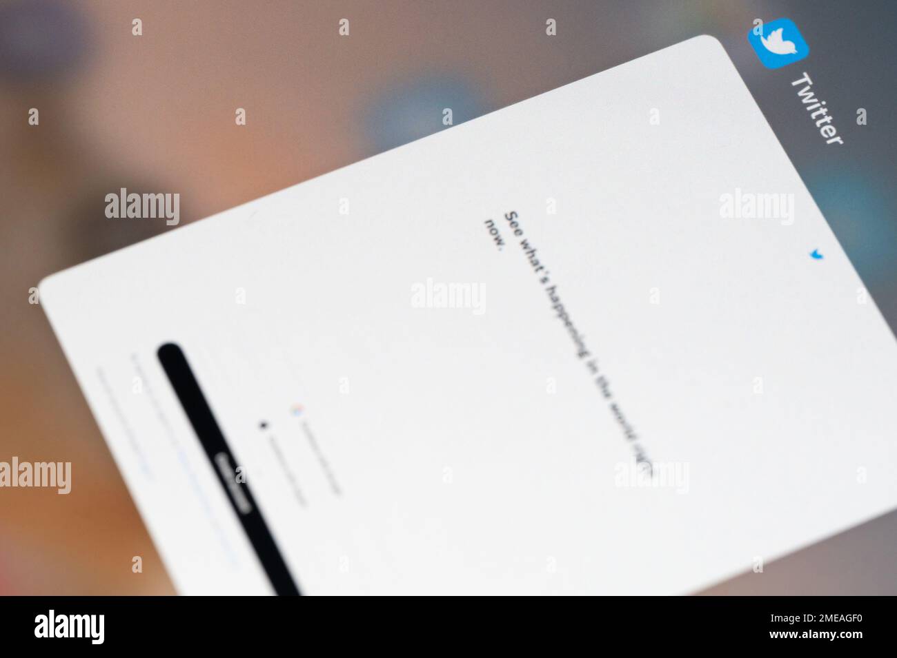 Digital message device hi-res stock photography and images - Alamy