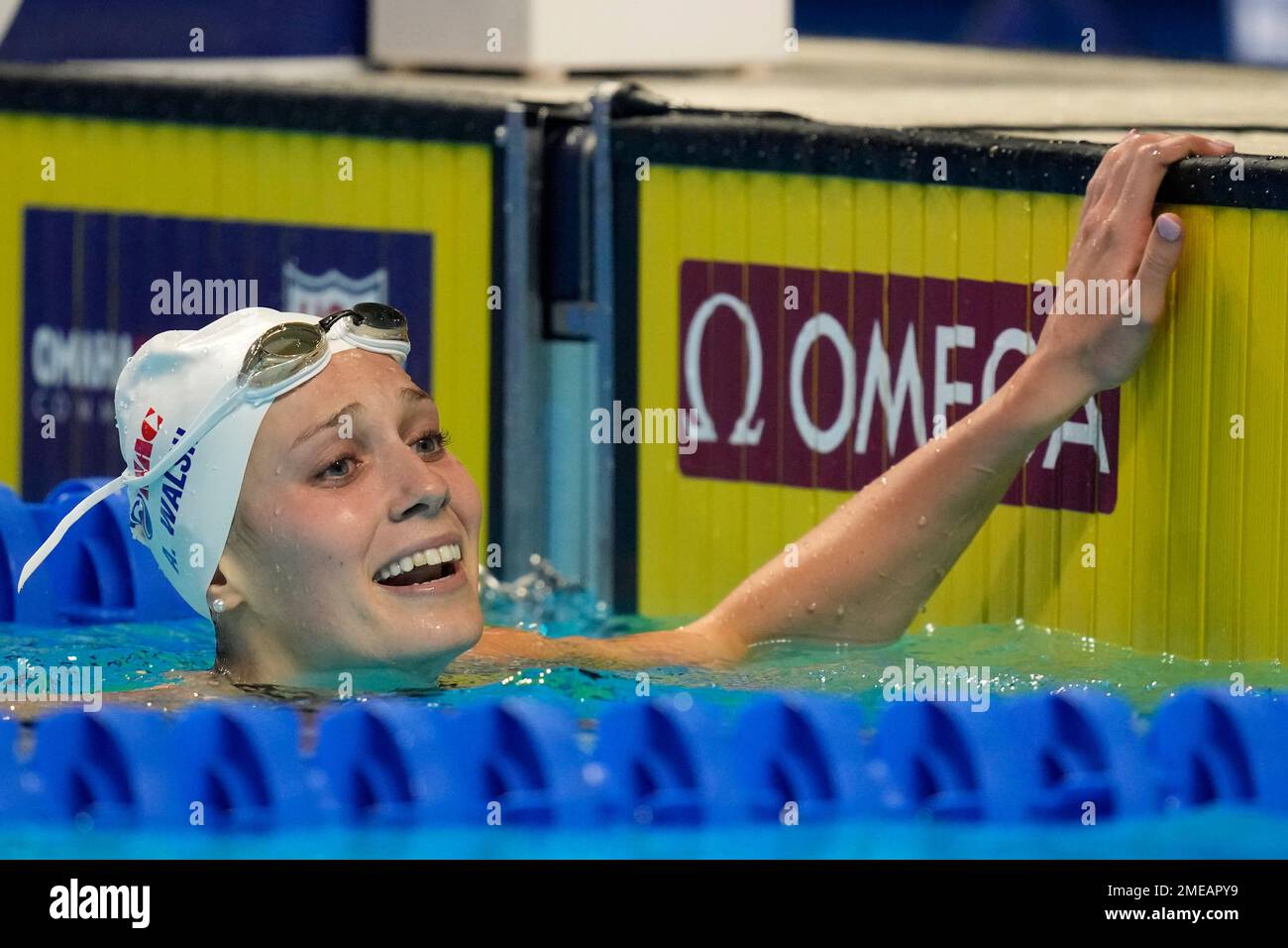 Alex Walsh reacts after competing in the women's 200-meter individual ...
