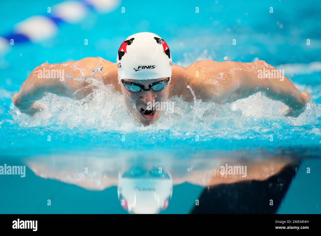 Zach Harting competes in the men's 200-meter butterfly final during ...