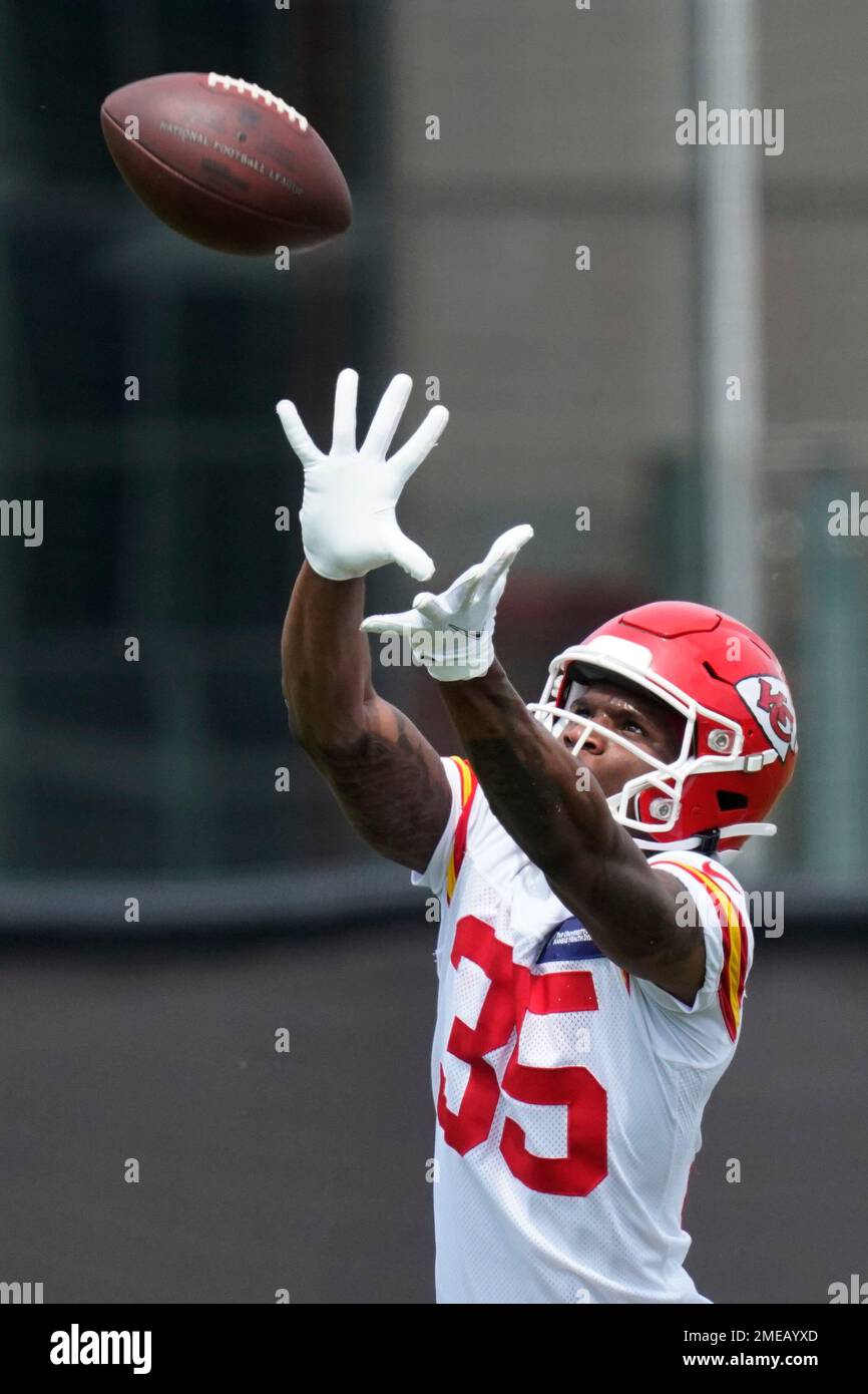 Kansas City Chiefs cornerback Charvarius Ward catches a ball during the ...