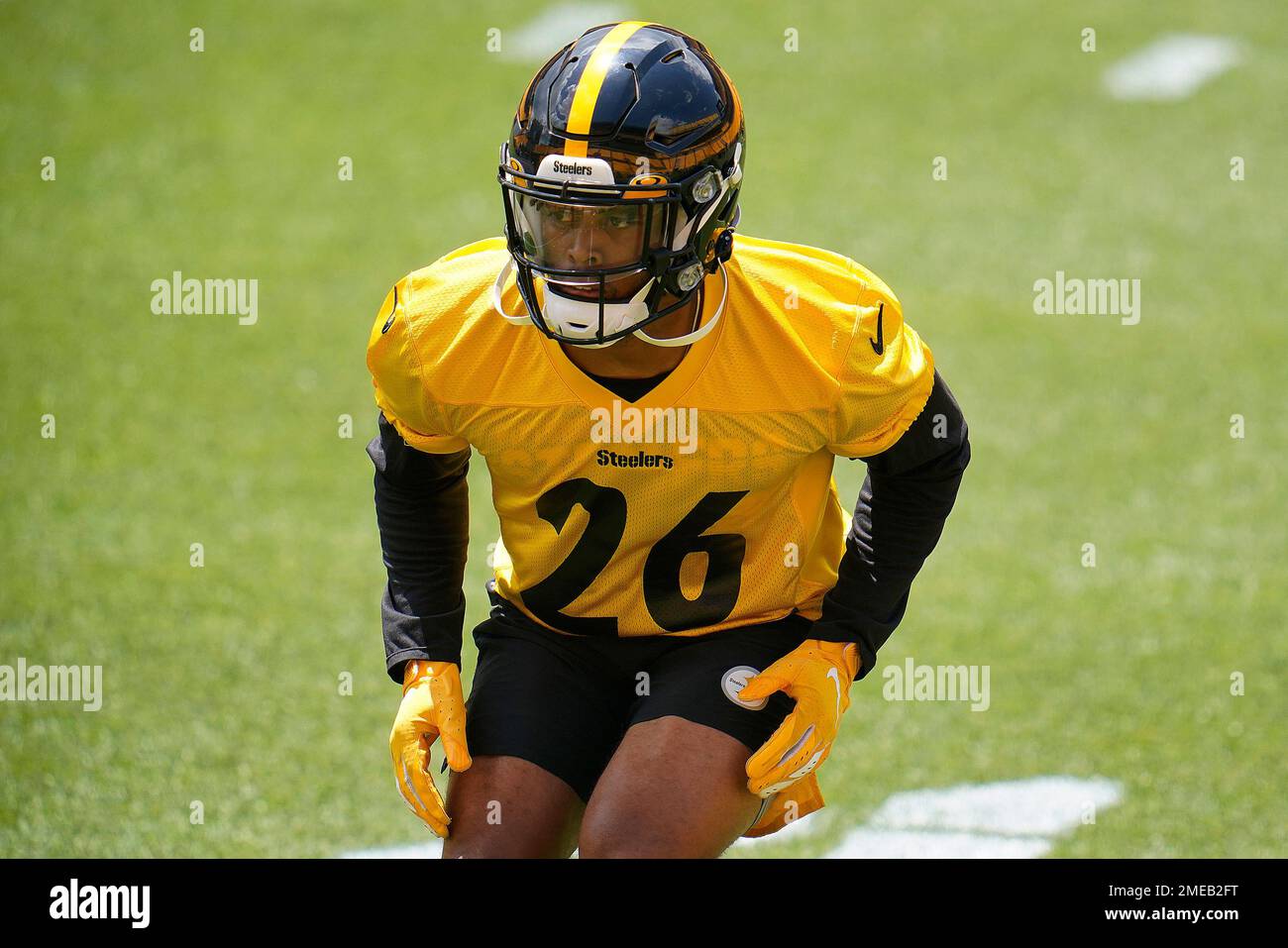 Pittsburgh Steelers safety Donovan Stiner works during the team's NFL ...
