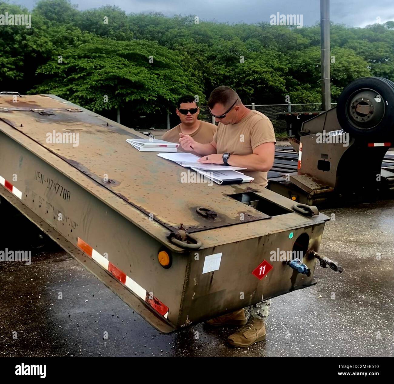 220815-N-N0901-1001 SANTA RITA, Guam (Aug. 15, 2022) Chief Construction ...