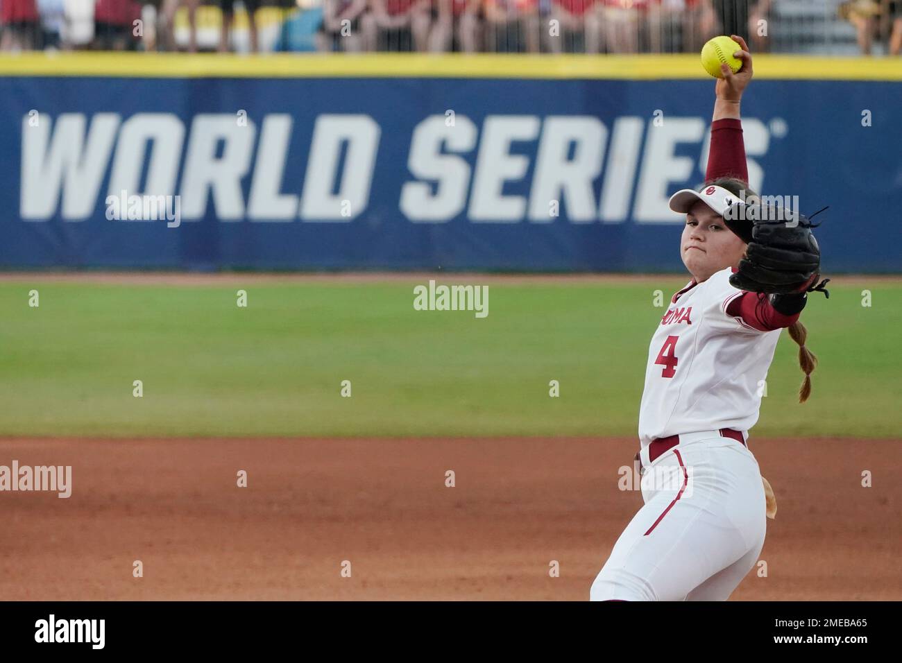 Shannon saile hi-res stock photography and images - Alamy