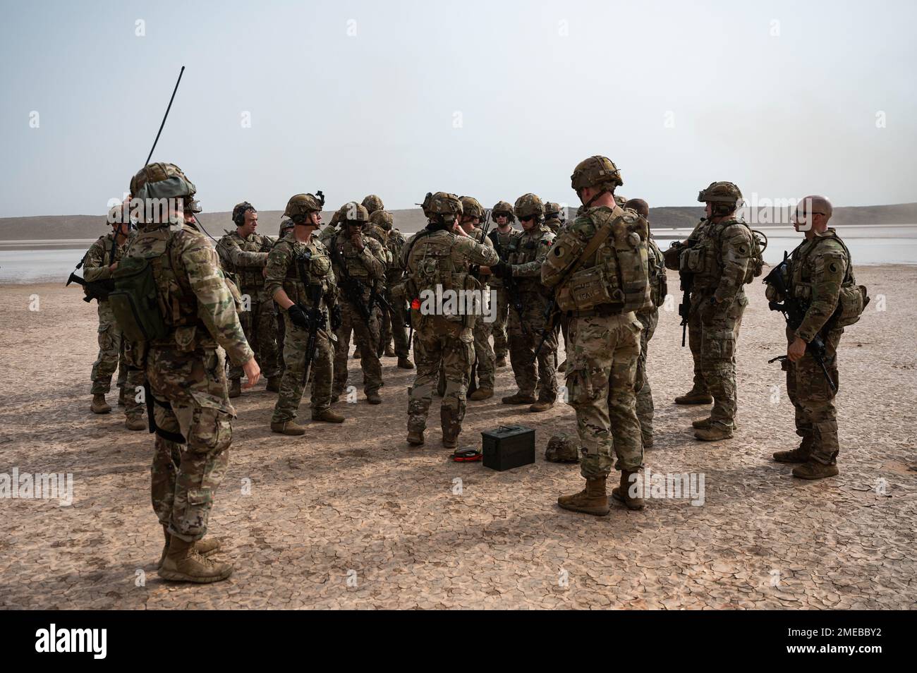 U.S. Army Soldiers assigned to Task Force Red Dragon, Combined Joint ...