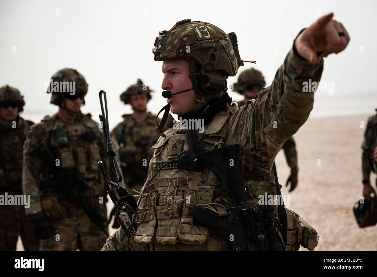 U.S. Army Soldiers assigned to Task Force Red Dragon, Combined Joint ...