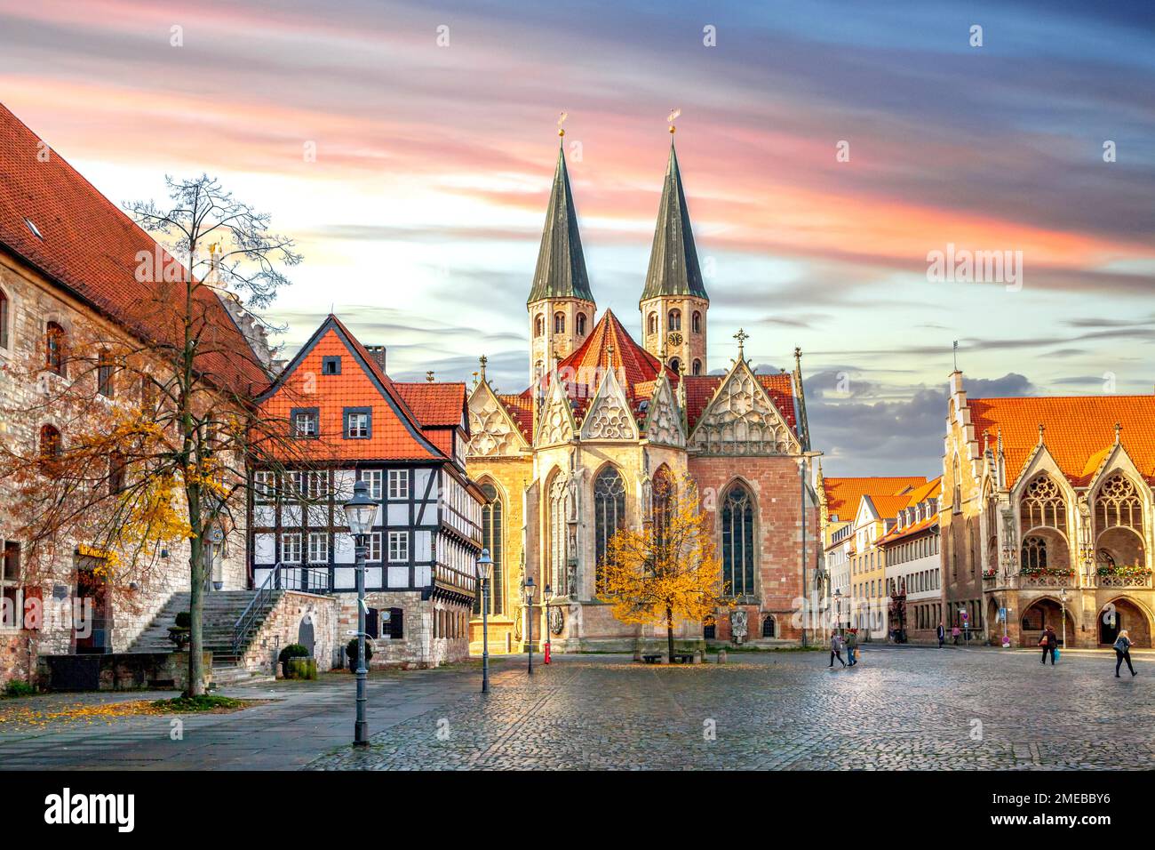 Old town market in braunschweig hi-res stock photography and images - Alamy