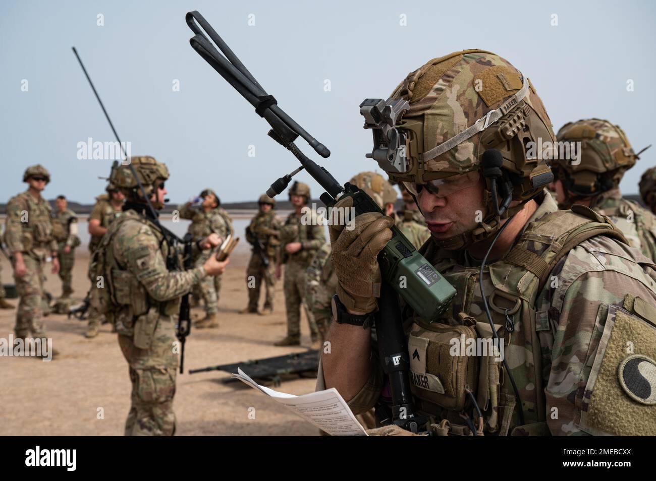 A U.S. Army Soldiers assigned to Task Force Red Dragon, Combined Joint ...