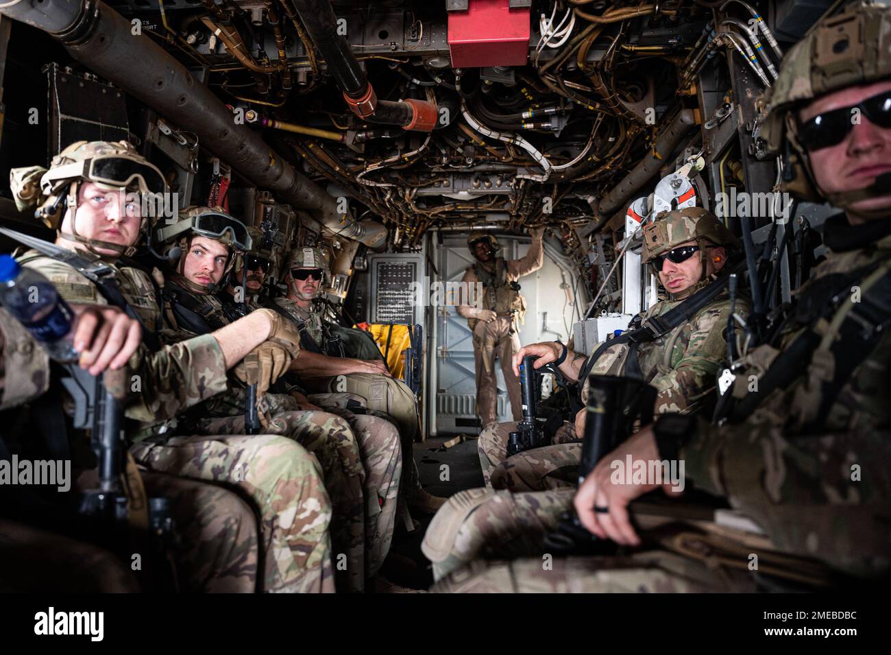 U.S. Army Soldiers assigned to Task Force Red Dragon, Combined Joint ...