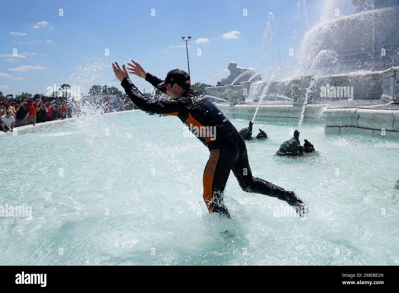 Pato O'Ward celebrates by jumping into James Scott Memorial Fountain ...