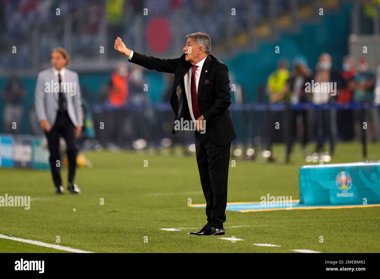 Turkey's manager Senol Gunes gives instructions during the Euro 2020 ...