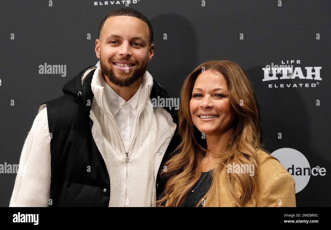 Golden State Warriors NBA basketball player Stephen Curry, left, the ...
