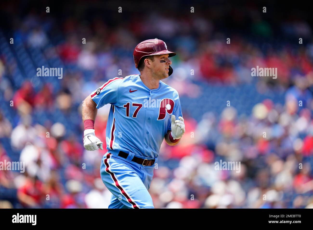Philadelphia Phillies' Rhys Hoskins plays during a baseball game ...