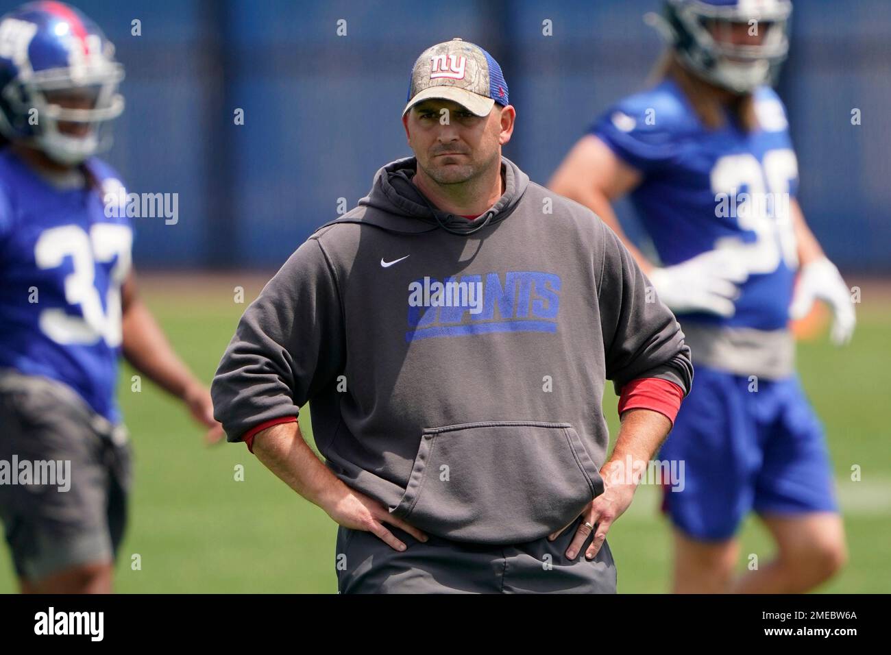 New York Giants head coach Joe Judge watches his players during an NFL ...