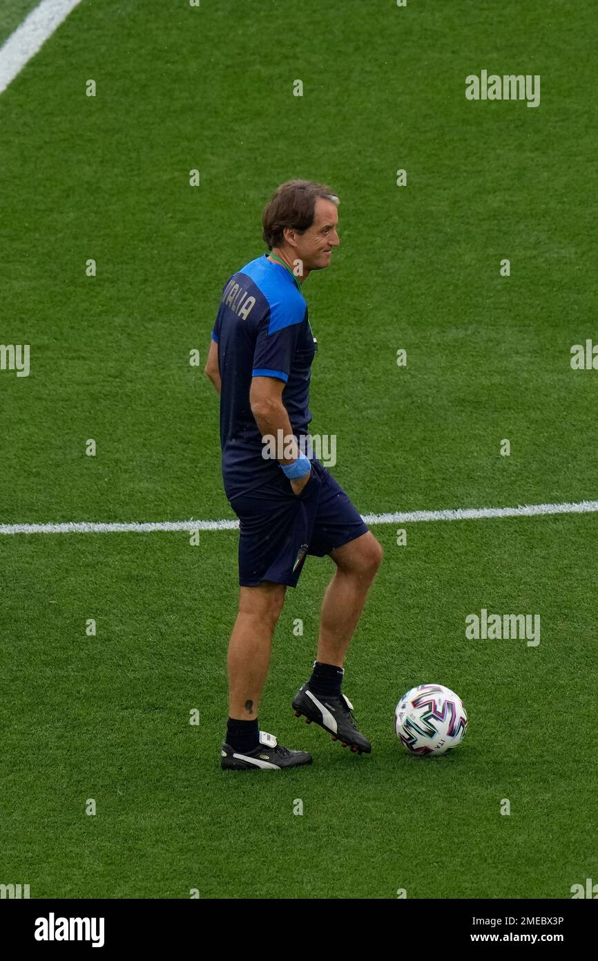 Italy's manager Roberto Mancini leads a training session ahead of ...