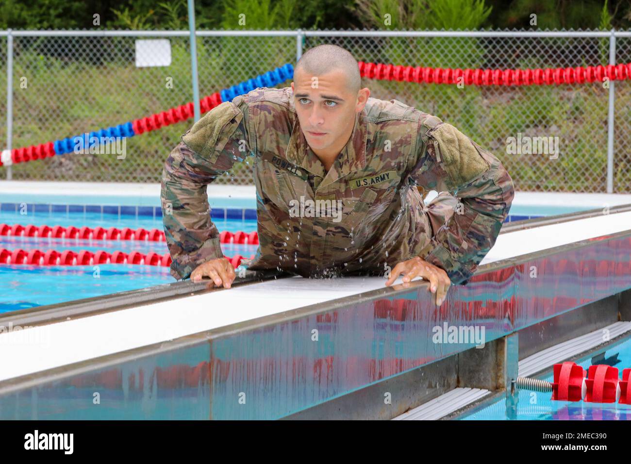 Combat water survival assessment hi-res stock photography and images ...