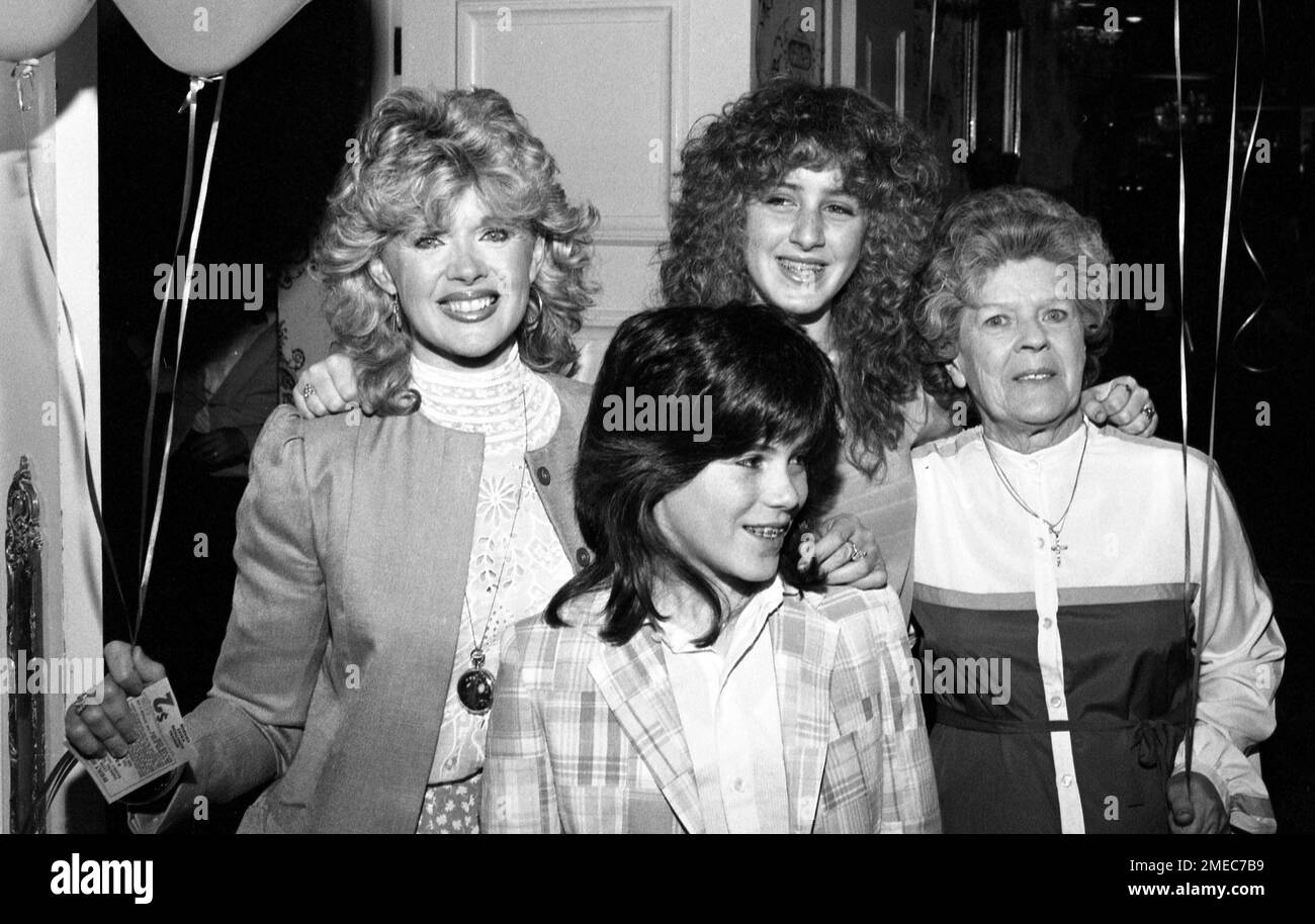 Connis Stevens with daughters Joley and Tricia and mother Eleanor at ...