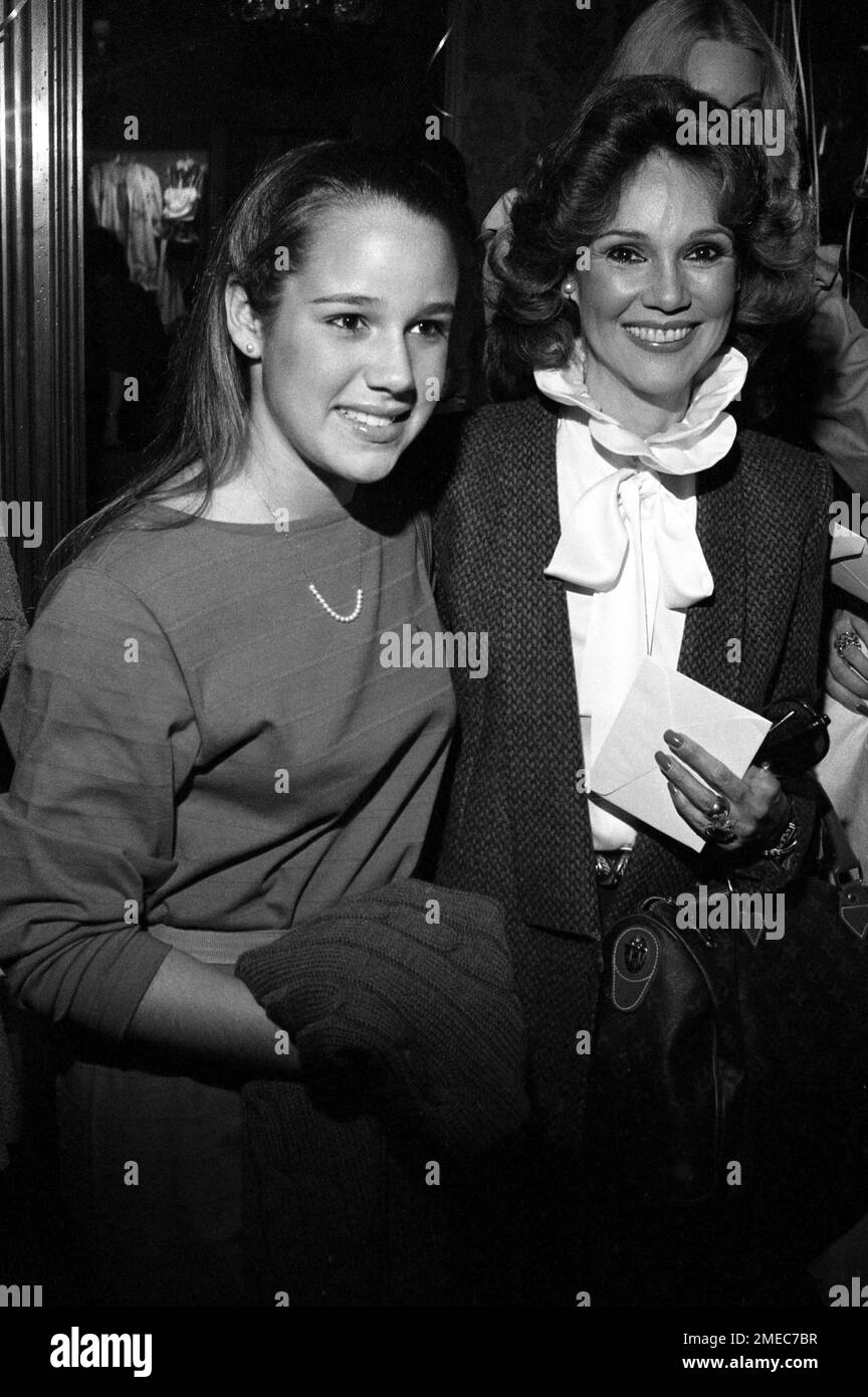 Mary Ann Mobley and daughter Clancy at the Young Musicians Foundation ...