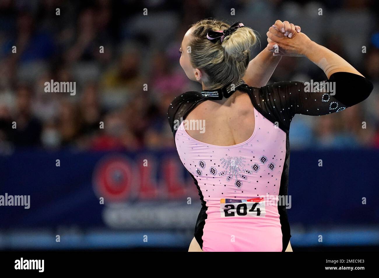 MyKayla Skinner competes in the floor exercise during the U.S ...