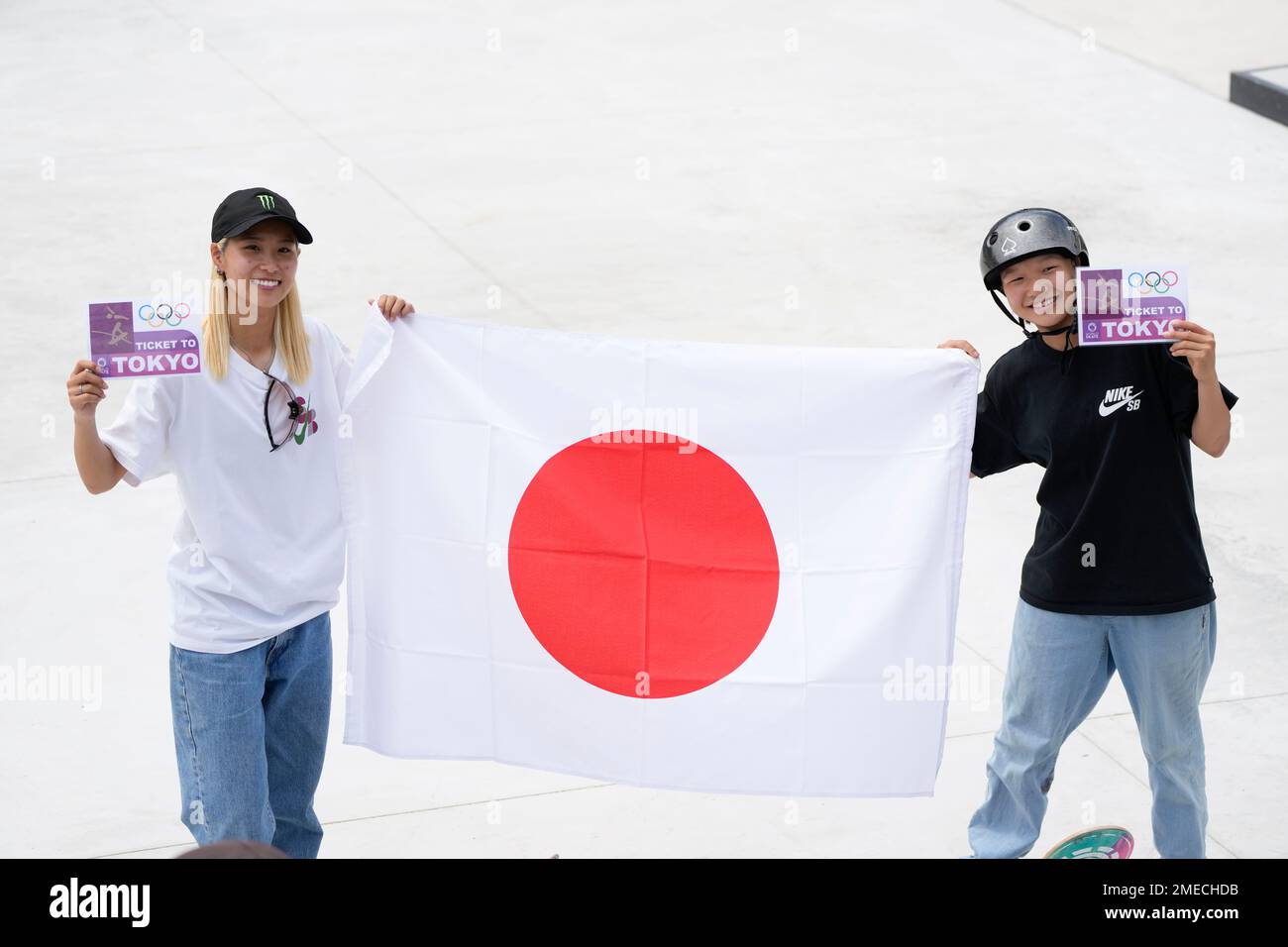 First placed Aori Nishimura of Japan, left, and second placed Momiji ...
