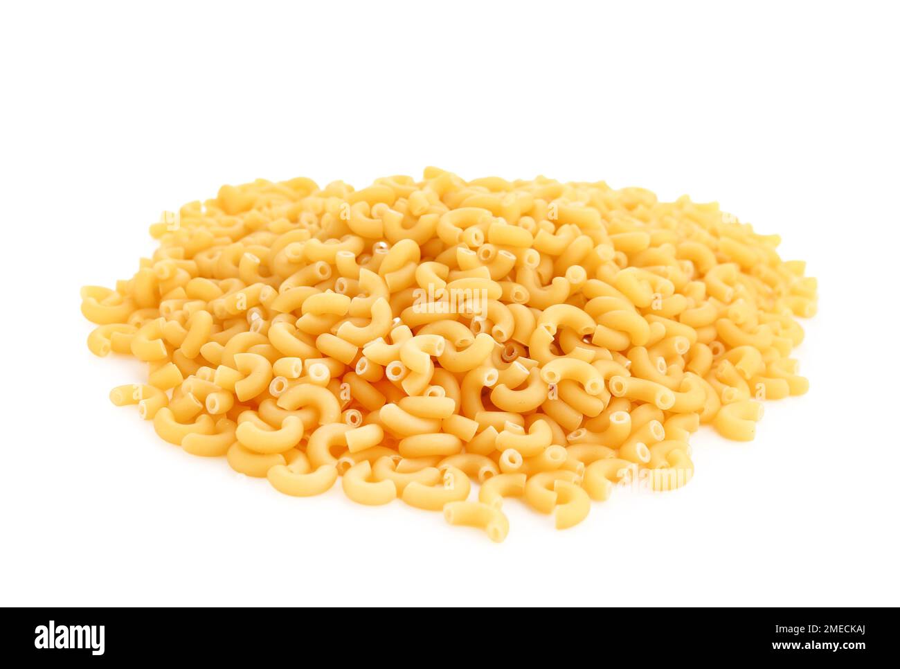 Heap of raw elbow pasta isolated on white background Stock Photo - Alamy