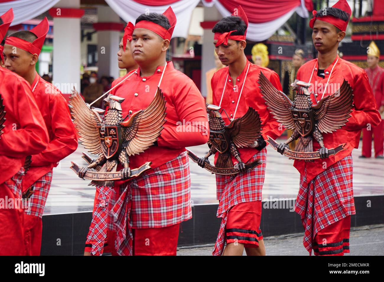 Indonesian bring national symbol, garuda pancasila Stock Photo - Alamy