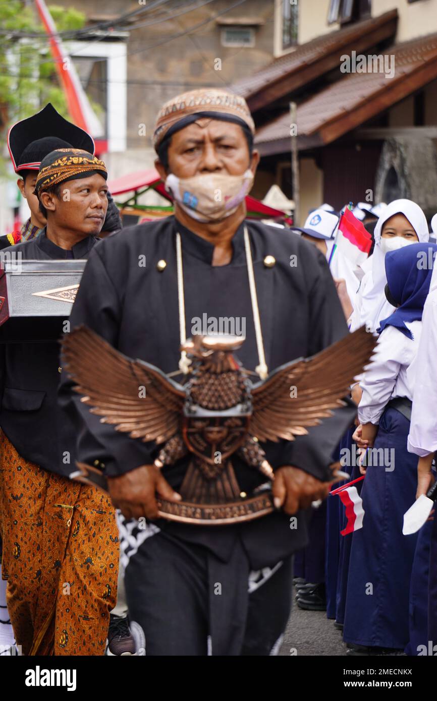 Indonesian bring national symbol, garuda pancasila Stock Photo - Alamy
