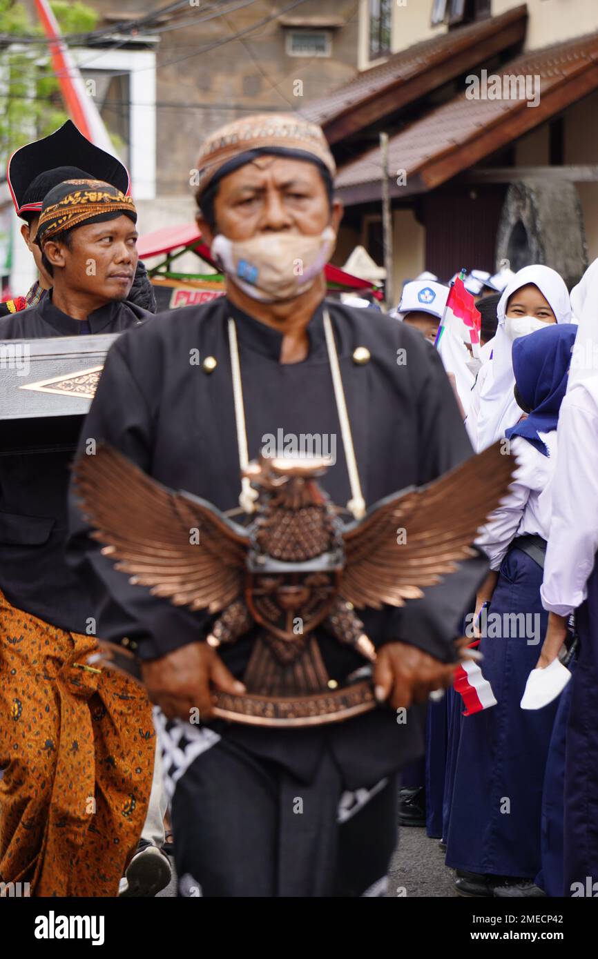 Indonesian bring national symbol, garuda pancasila Stock Photo - Alamy