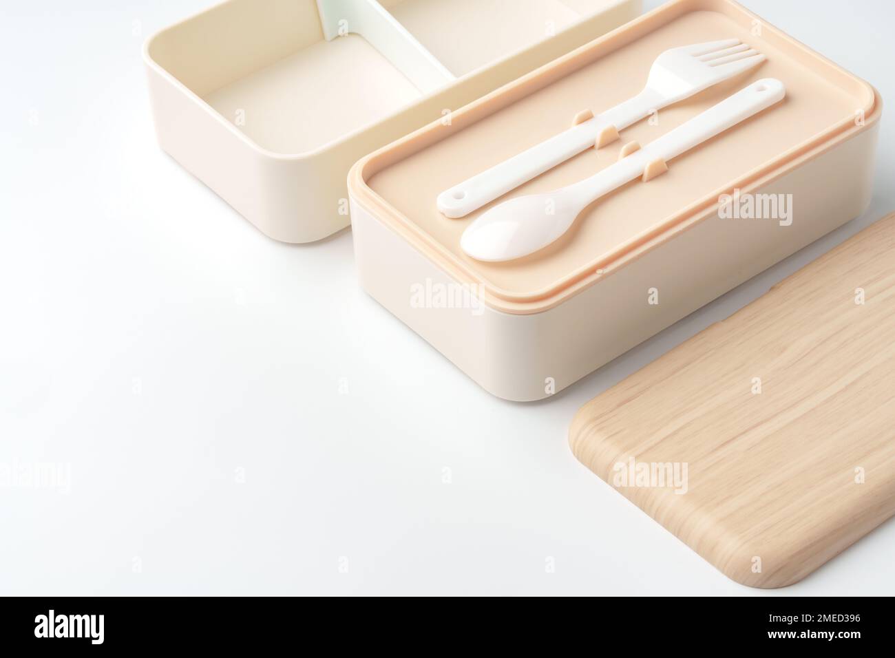 Food container with wooden lid isolated on white background Stock Photo ...