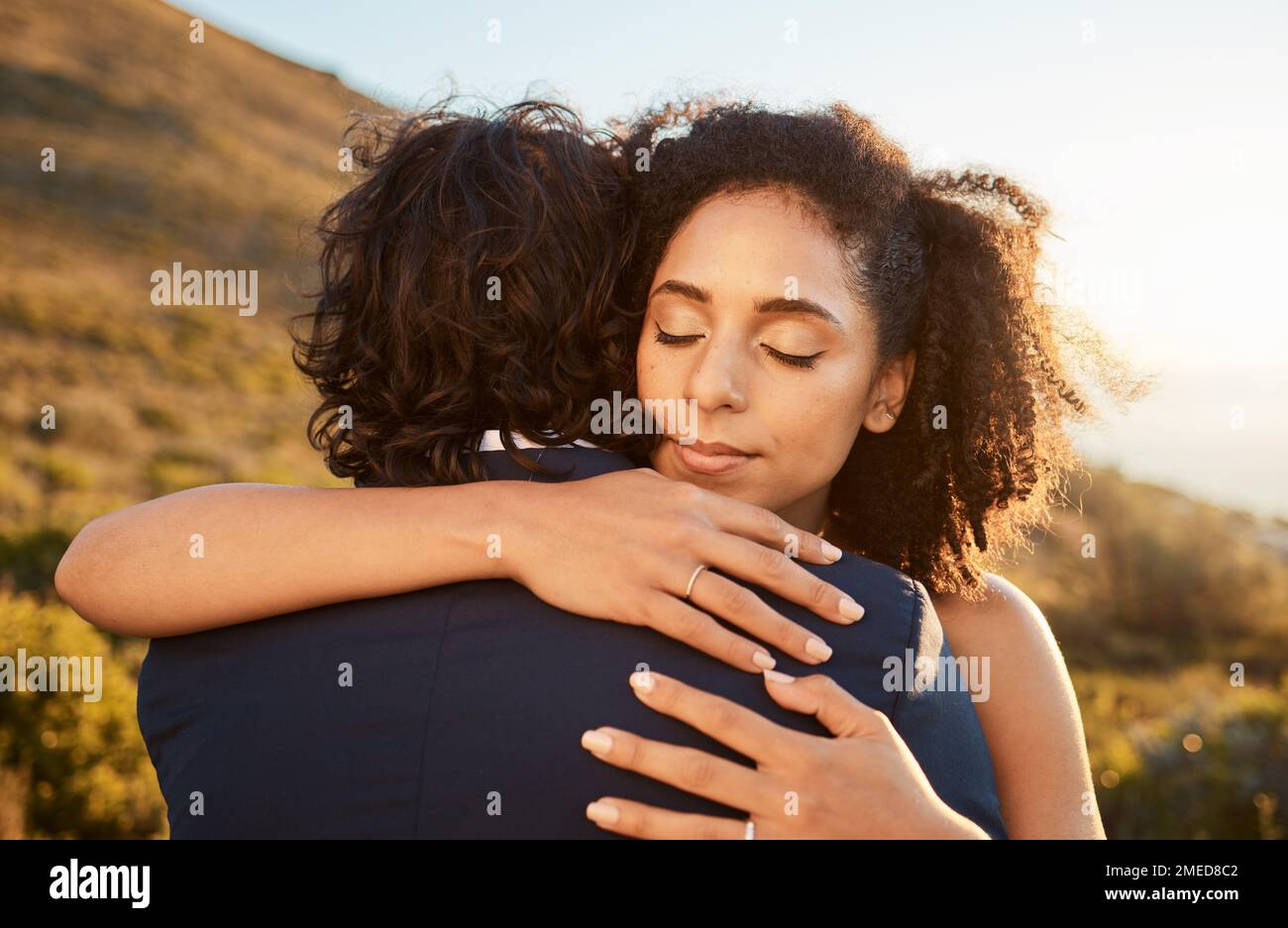 Life support suit hi-res stock photography and images - Alamy